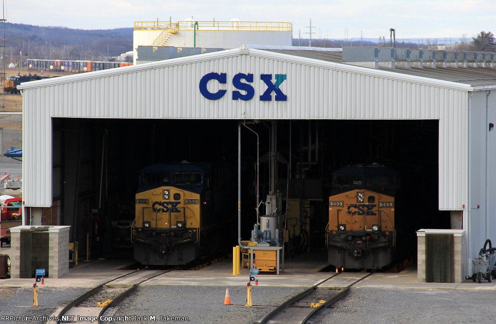 CSX 652